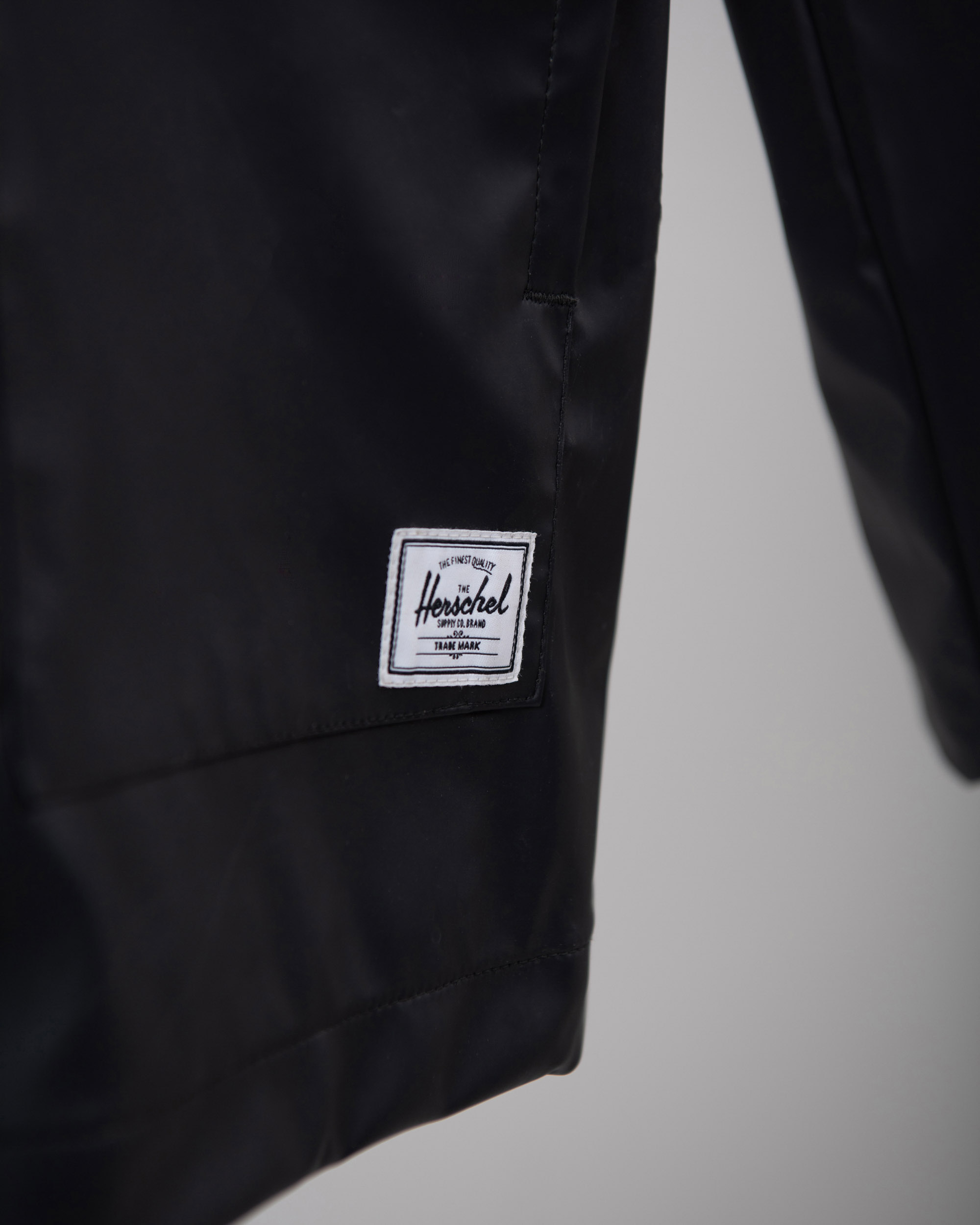 Classic Rain Jacket Unisex | Herschel Supply Co.